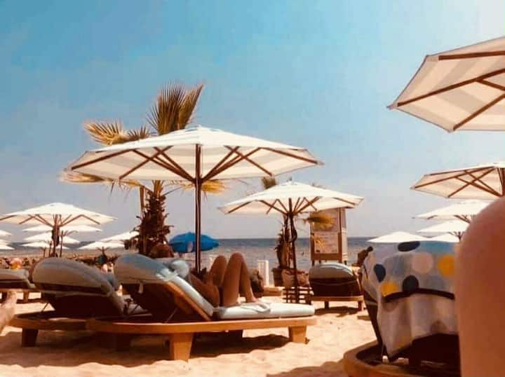 ÚChvatný Střešní Byt S Terasou. - Nessebar