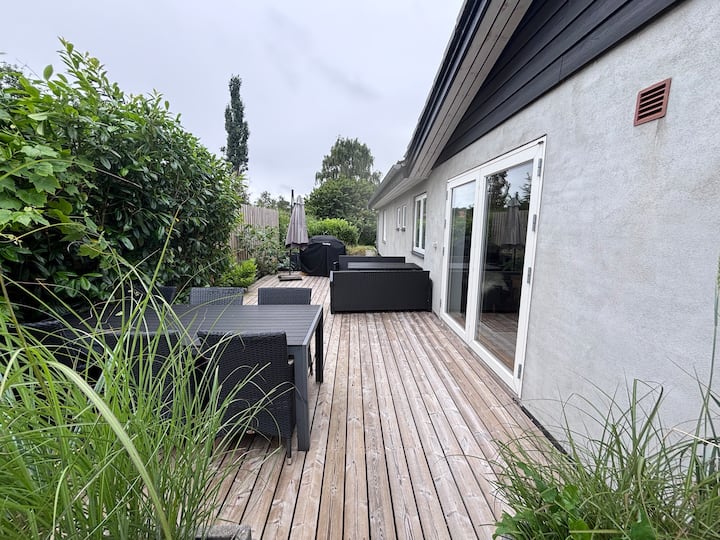 Stor Villa I Stille Område - Esbjerg