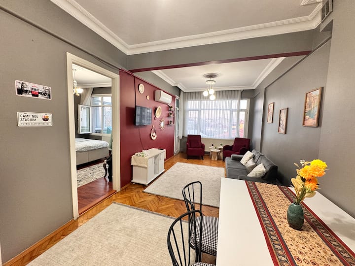 Mükemmel ÇArşı Konum Geniş Modern Temiz 2+1 Daire - İstanbul