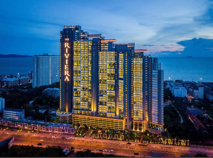 里维拉中天正海景公寓 - Pattaya City