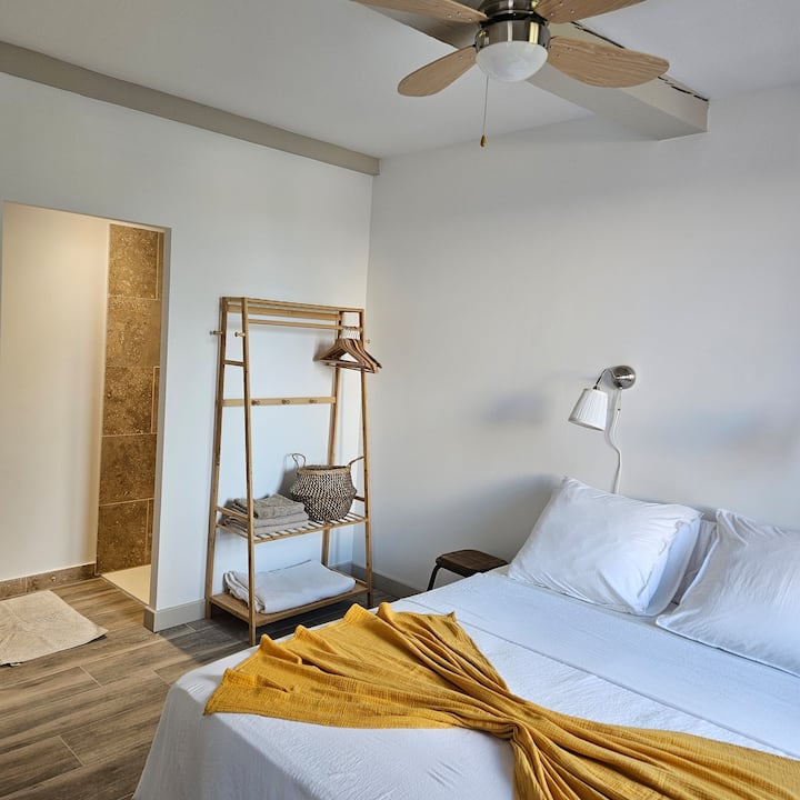 Agréable Appartement Avec Terrasse Côté Cour - Carcassonne