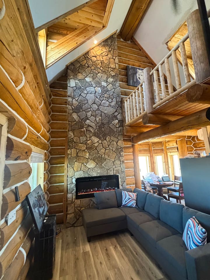 White Wolf Lodge And Hot Tub W/bbq - Arizona