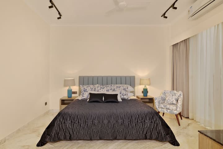 Hotel Room In Heart Of Gurugram - Gurgaon