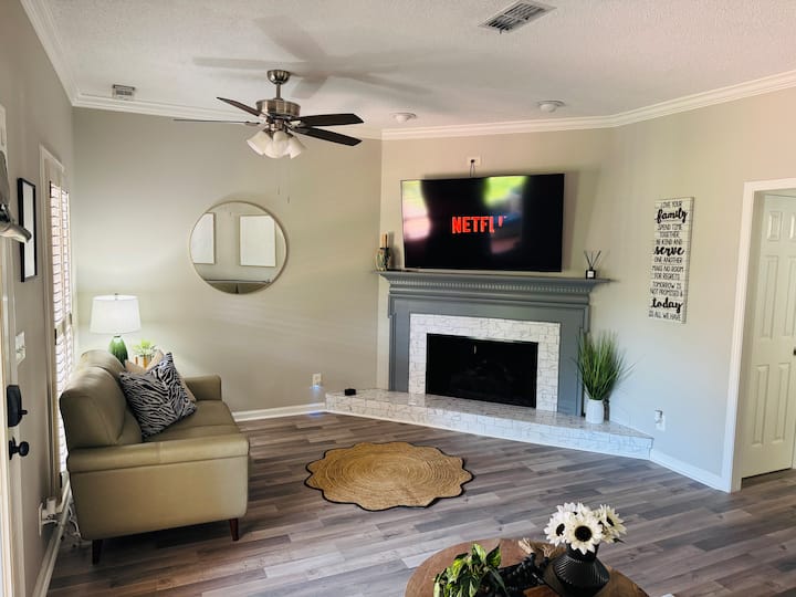 The Shades Of Grey At Midtown | Best Location! - Montgomery, AL