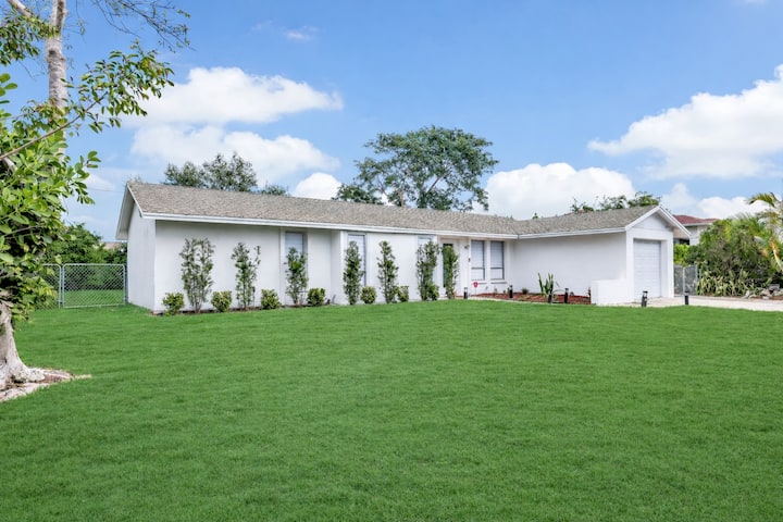 5 Min To Beach, King Beds, Bbq, Game, Pet Friendly - Naples, FL