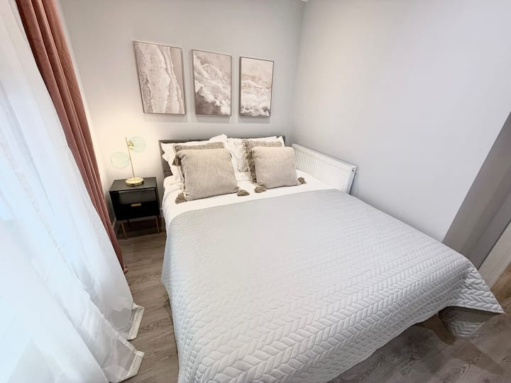 London Gem - 1br Near Earl's Court Station - 얼 코트