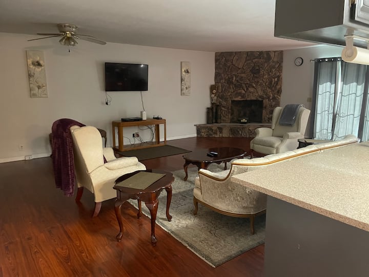 Twobedroomkitchenlivingroomcompleteprivacy - 머데스토