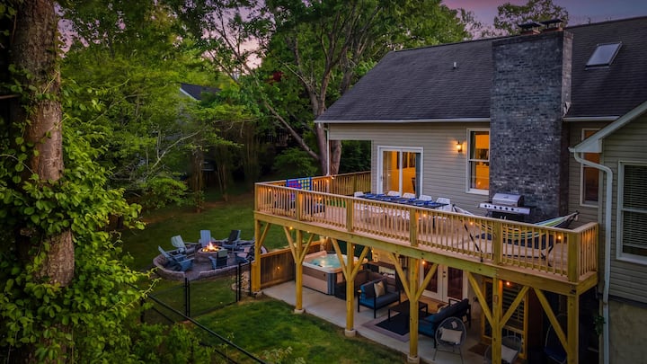 5* Retreat|hottub|theater|sauna| Dogs Ok|12 Min Dt - Asheville, NC
