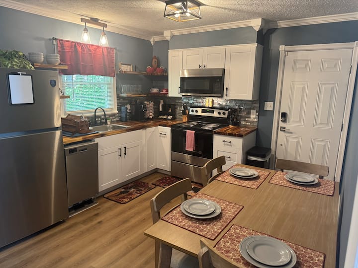 The Vine - Danville, VA