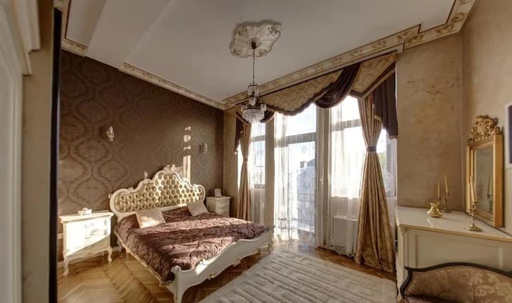 Room Queen Superior With Balcony - Craiova