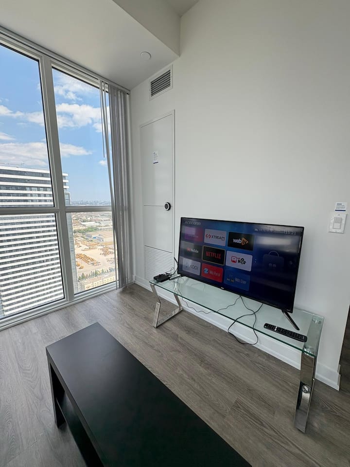 Modern Furnish 1br  & Den Condo Vaughan - Vaughan