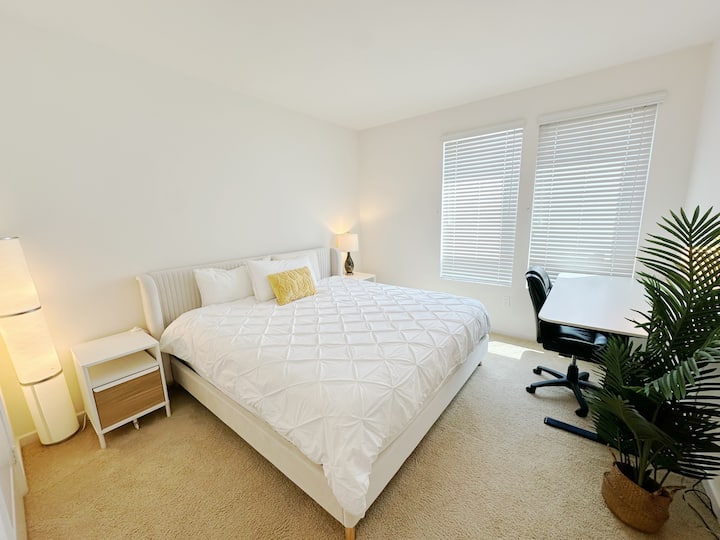 Irvine 机场附近迪士尼市中心公寓Dj&park Place - Irvine, CA