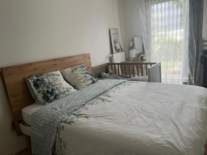 Grand Rez-de-jardin, Proche Château De Versailles - Magny-les-Hameaux