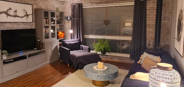 Selby Nest - Dandenong Ranges