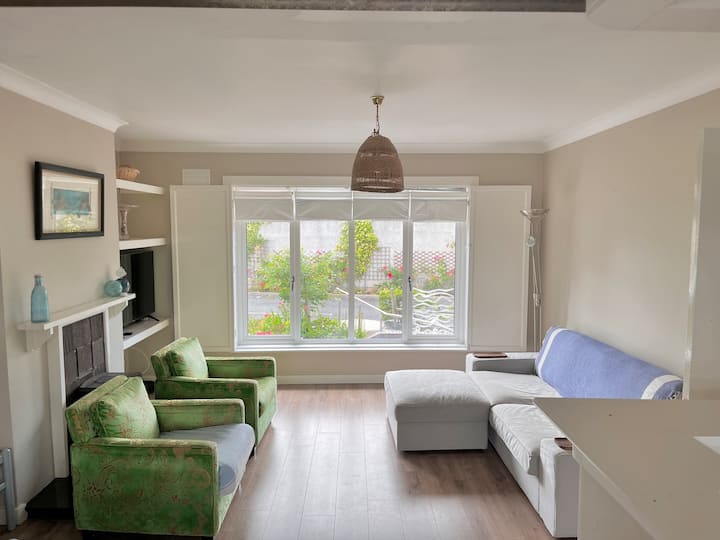Seaside Townhouse - Galway