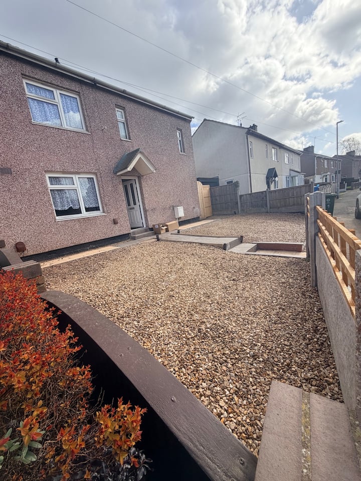 House In Hednesford Cannock, 3bed. - Stafford, UK