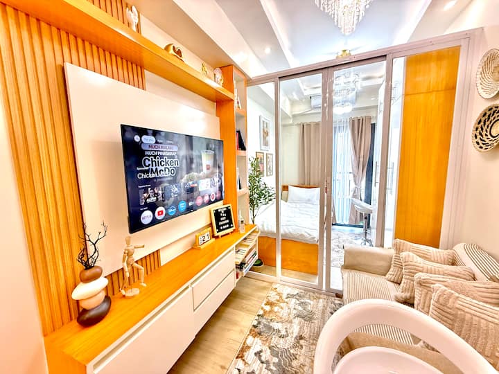 Steps To Sm Bicutan /Near Airport/d+/flx/karaoke - Parañaque