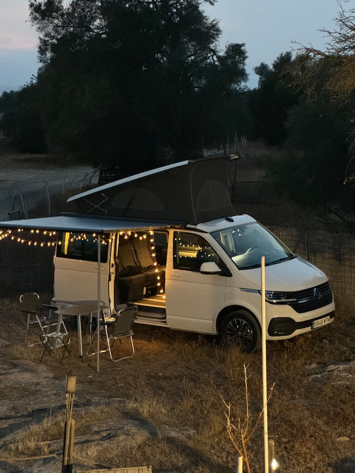 Aeropuerto Palma Autocaravana Vw California 2024 - Mallorca