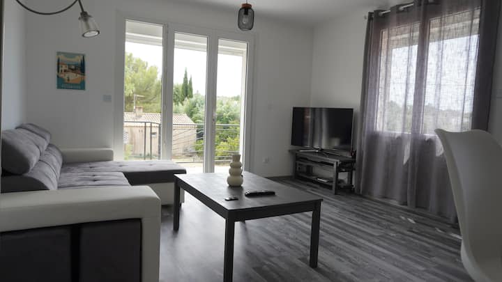Apt 3* Ensoleillé, Wi-fi Inclus - Vinon-sur-Verdon