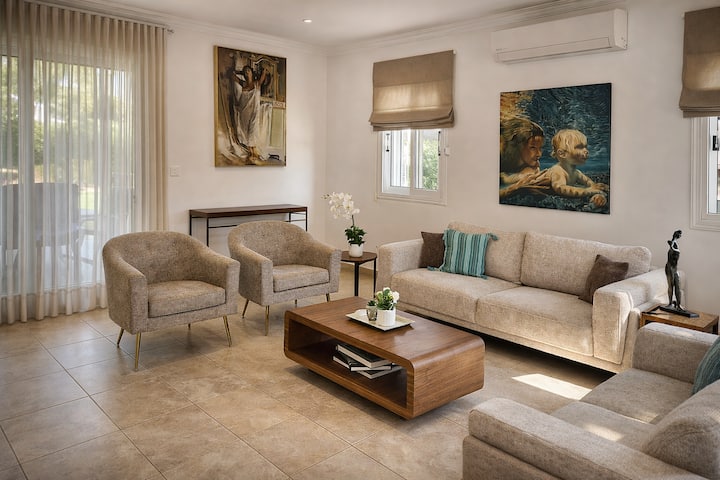 Paradise Garden: Peaceful Haven Near Everything - Chypre