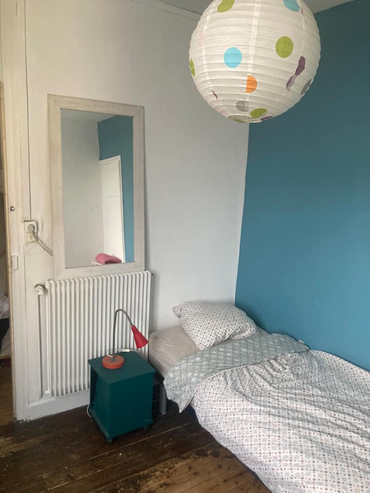 Chambre Proche Marché Et Métro - Lille