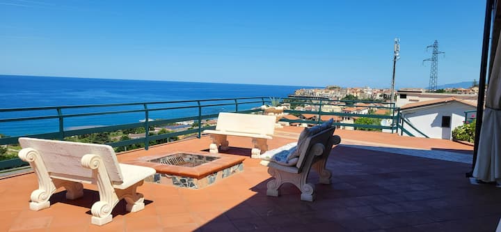 Villa With Sea View And Beaches! - Paola