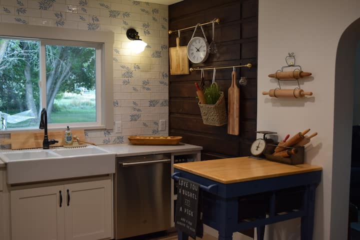 Historic Charm At The Benson Farm - Preston, ID