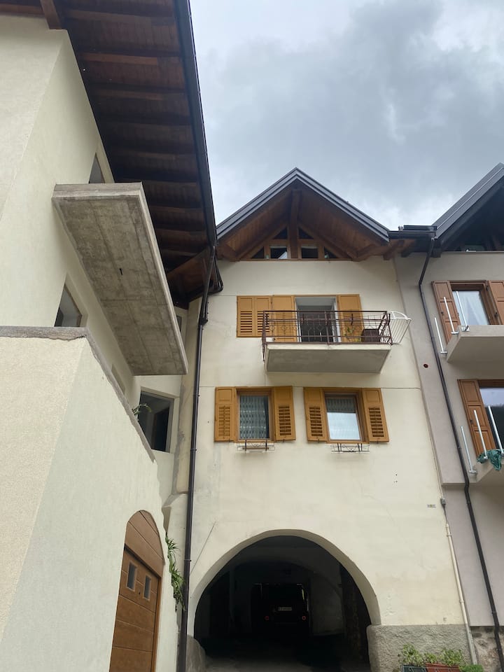 Appartamento In Val Di Pejo - Pejo