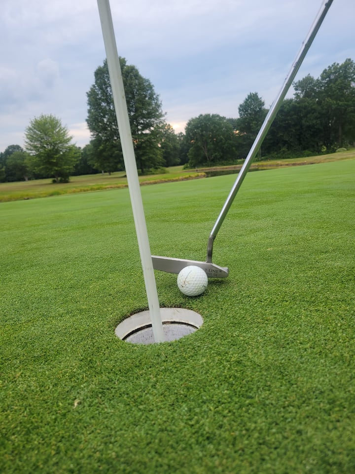 Lake Retreat Or Golf Getaway - Lake Milton, OH