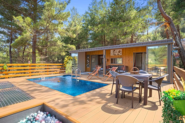 Ozzy Tiny House- Woo Urla - Barbaros