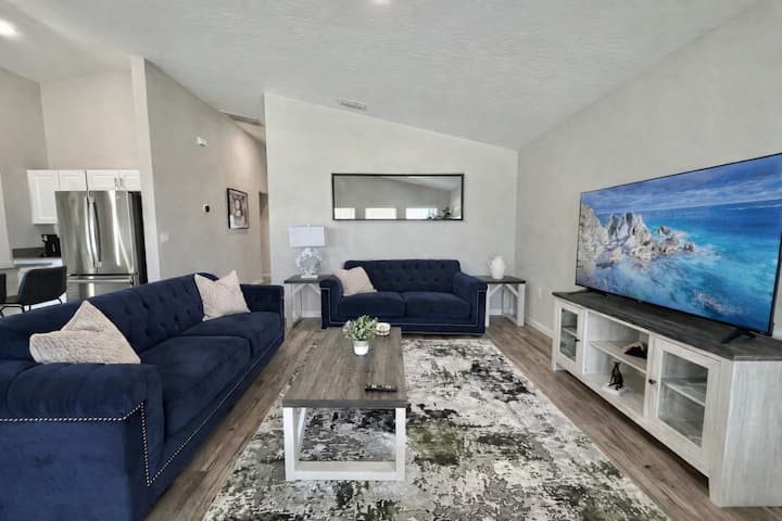 Modern & Confortable Family Home Near Disney - Davenport, FL