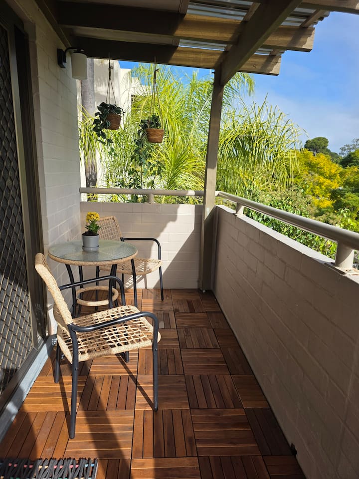 Location, Plus City Views, Pool, Cafes And Wifi - Victoria Park