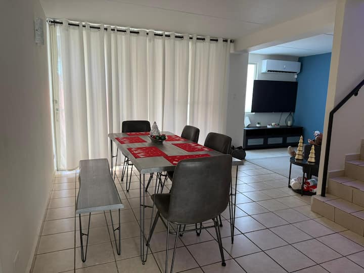 Bright 2br • Close To Beach, Isla Verde & Airport - プエルトリコ