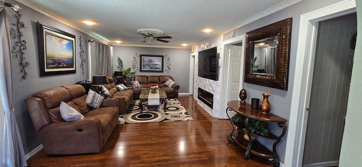Home Close To Downtown Tulsa - Tulsa, OK