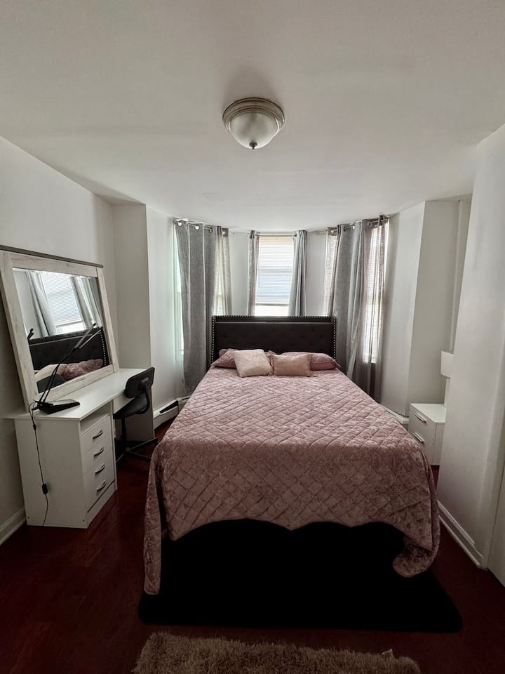 City Retreat Ideal Para Familias Y Grupo Grande - クイーンズ, NY