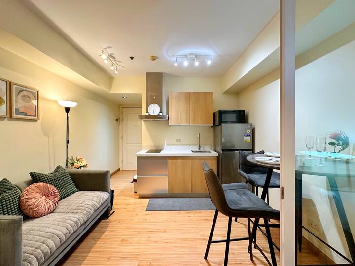 1br Condotel In Azure Urban Resort Near Naia #Riz1 - Parañaque