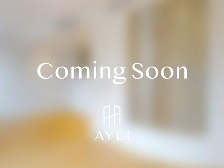 Three Bedroom Apartment With Balcony - London