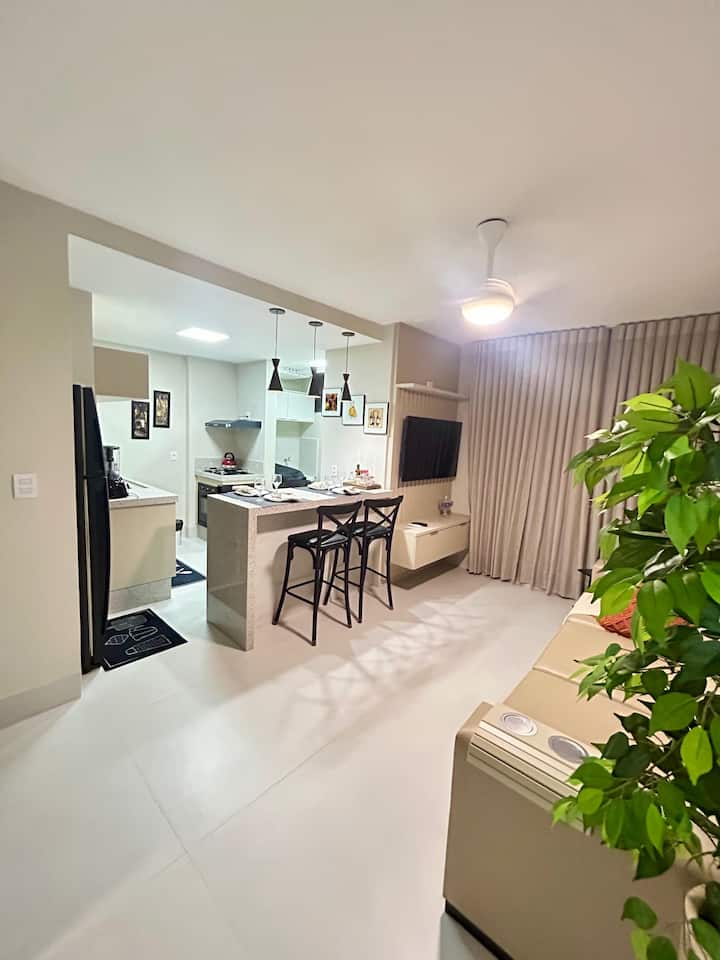 Apto Garcia, Ao Lado Do Hospital Amecor E Femina - Cuiabá