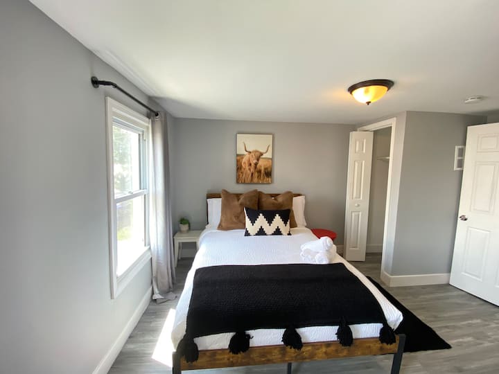 Chic Spacious Home 5 Mins To Hospital & Army Base. - フレデリック, MD