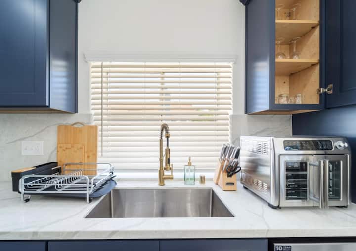 Newly Remodeled Luxury Home - San Diego