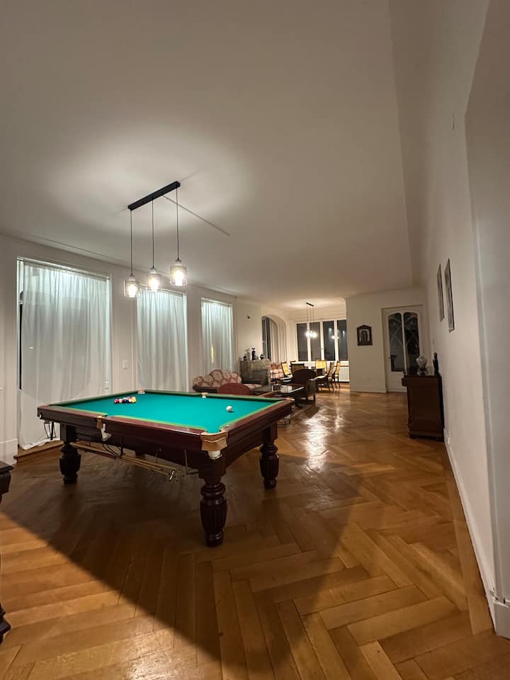 Grand Appartement 200 M² à Montreux - ブベー