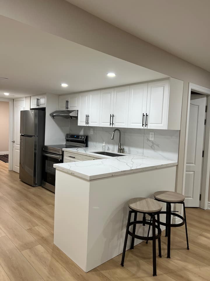 2-bedroom Basement Apartment - Kitchener