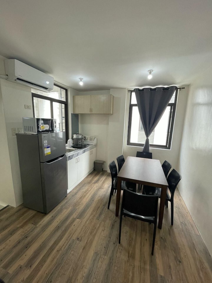 City Of Makati Manila Townhouse - Taguig