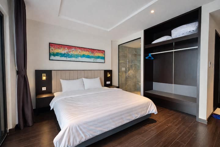 High Floor Studio • Fireworks & Bay View • Balcony - Hạ Long