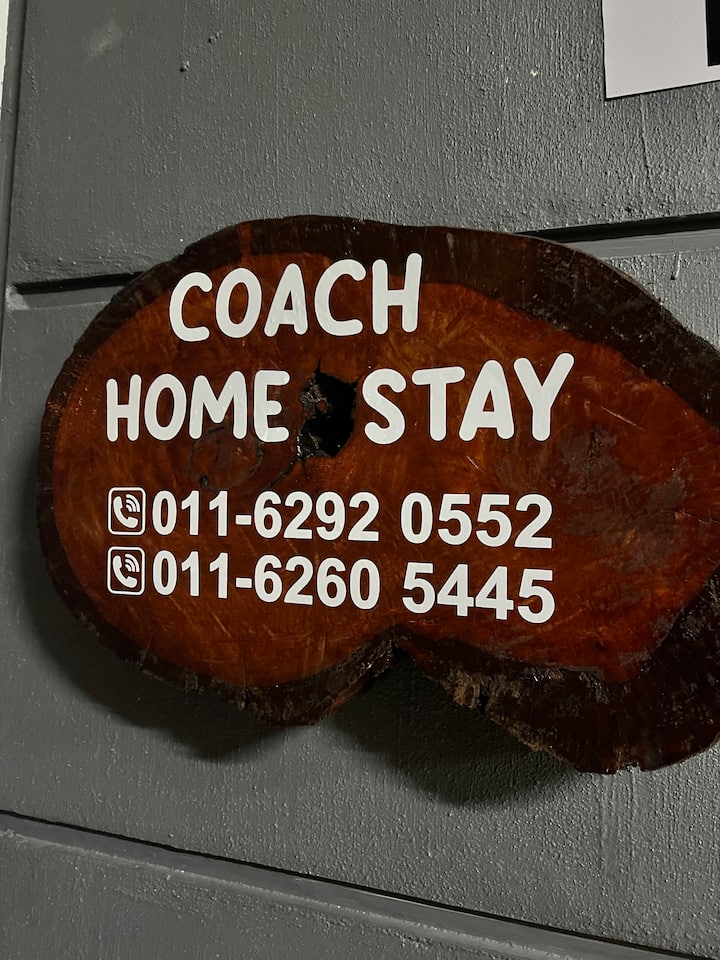 Coach Homestay, Gambang - Gambang
