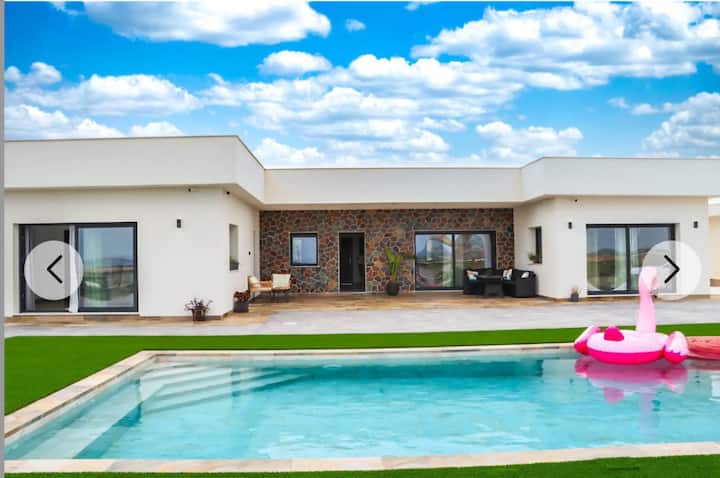 Alquiler De Casa En La Finca A 10 Min De La Play - Almoradí