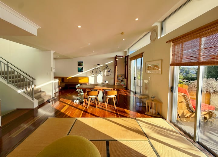 Penthouse With A View - Randwick