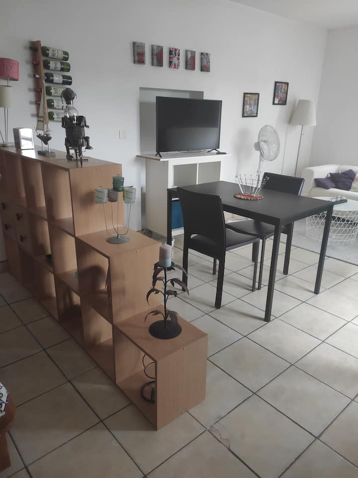 Studio 1er éTage Proche Facultés - Pessac