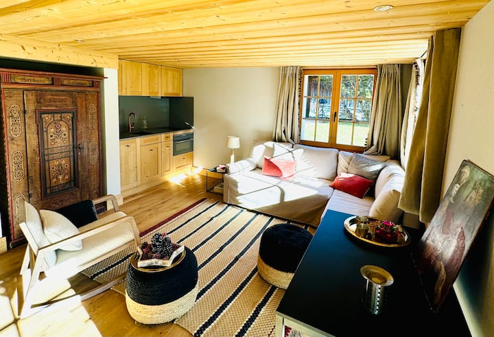 Rougemont Village Garden Flat - Rougemont
