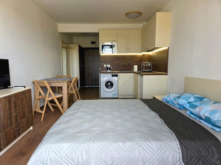 Sunset Studio In Shartrez, Shkorpilovsti - Shkorpilovtsi